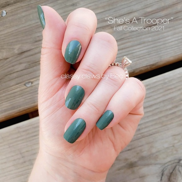 Color Street | Makeup | Color Street Shes A Trooper | Poshmark